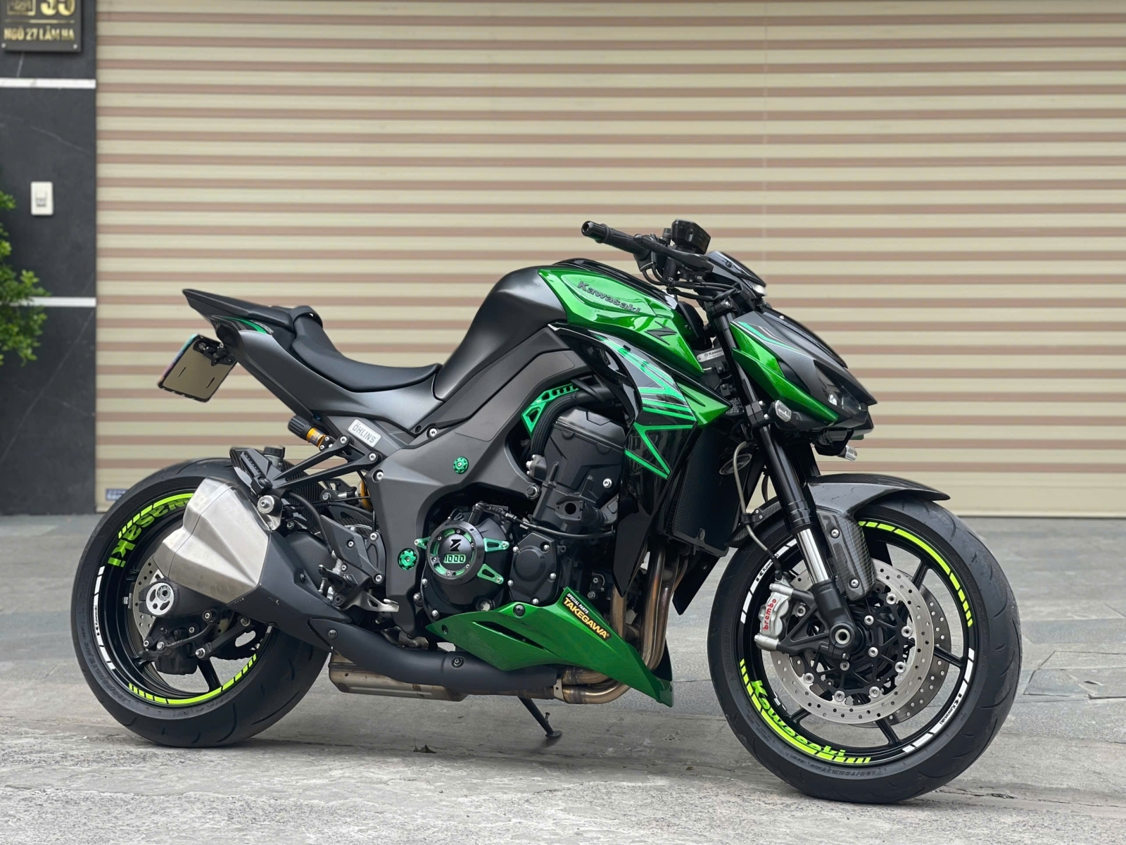 Kawasaki Z1000R 2022